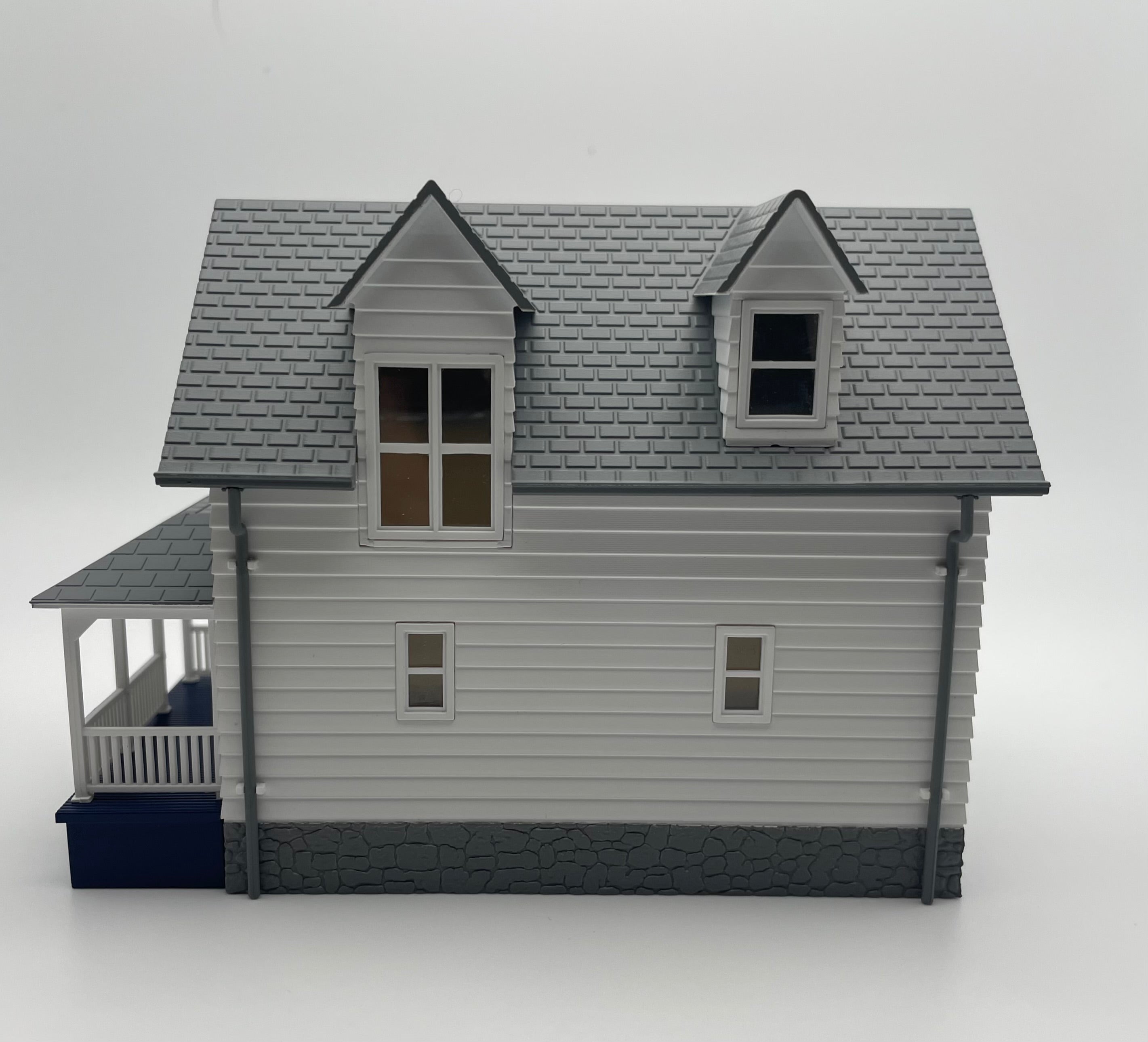 N Scale Farmhouse White – Rock Island Hobby